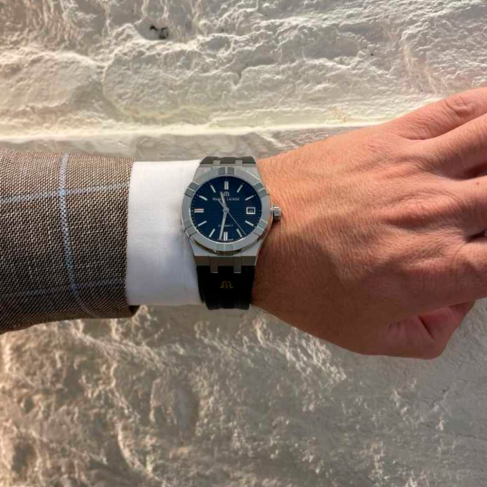 Наручные часы Maurice Lacroix / AI6007-SS000-330-2 купить в Минске ...