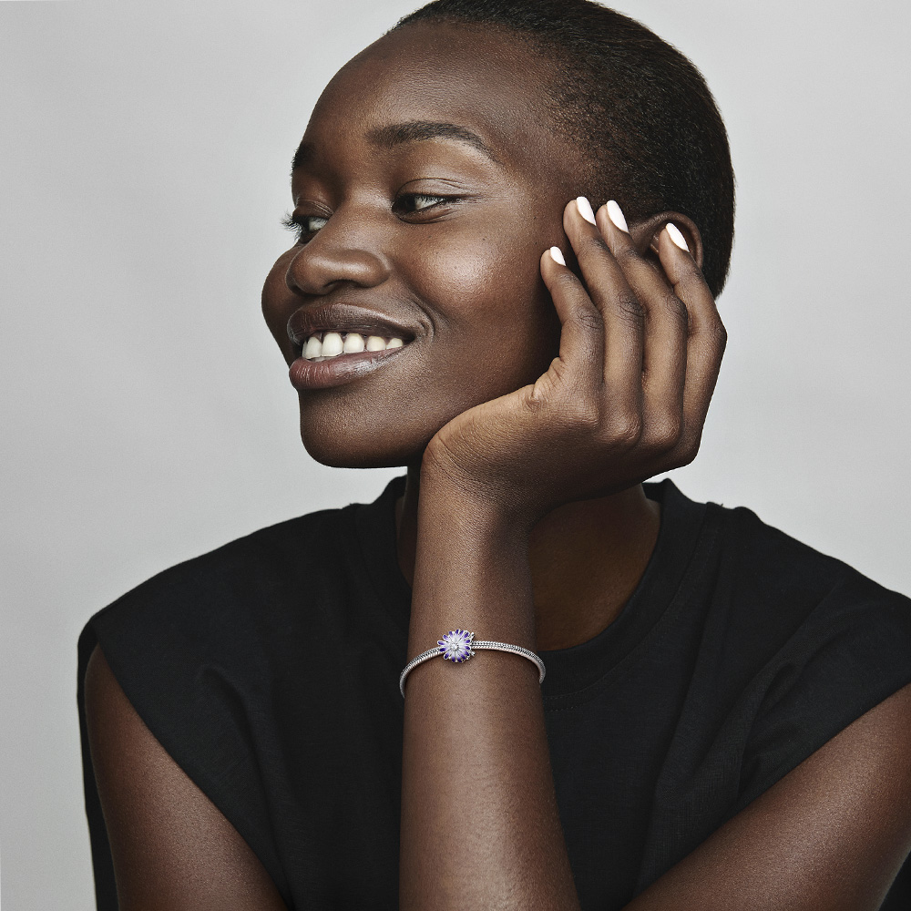 Шарм PANDORA Moments / 798775C02 купить в Минске недорого в Time.by